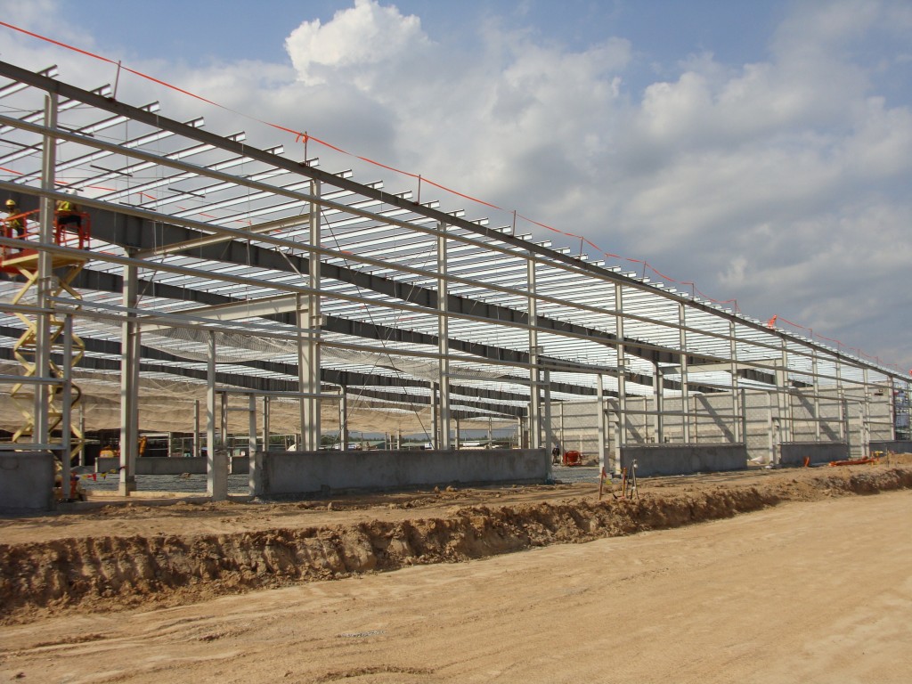 Pre-Engineered Buildings & Steel Structure Erection