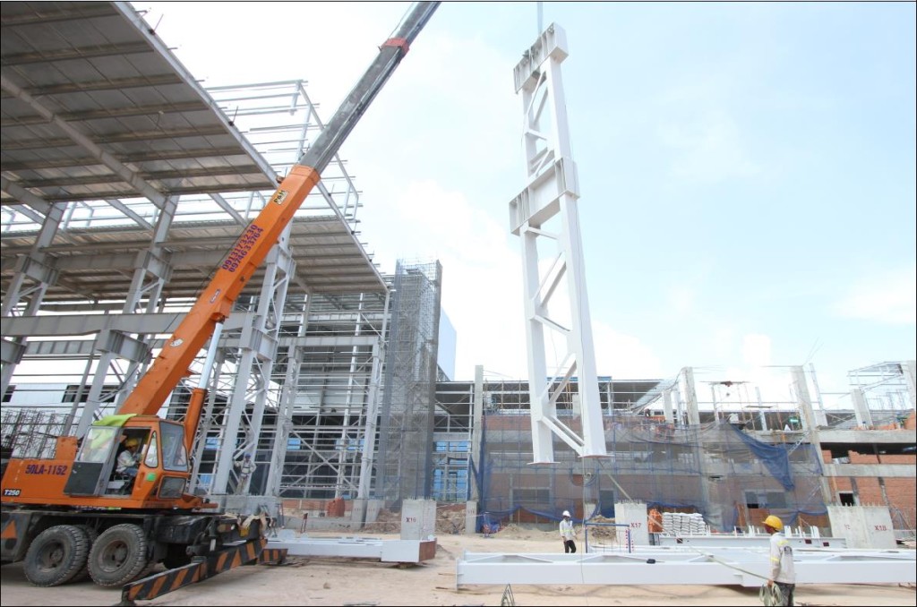 Pre-Engineered Buildings & Steel Structure Erection